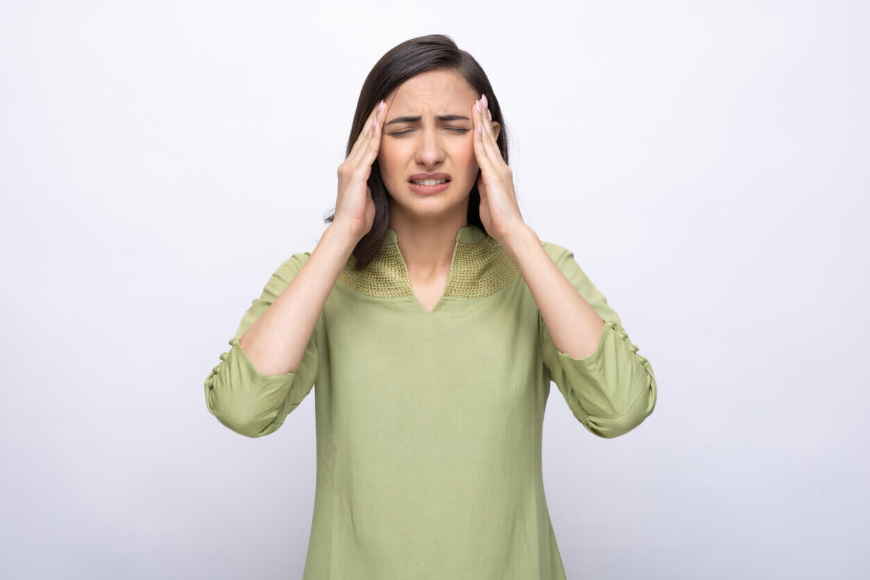 Severe Headache Treatment: When to Seek Medical Help - Associates in ...
